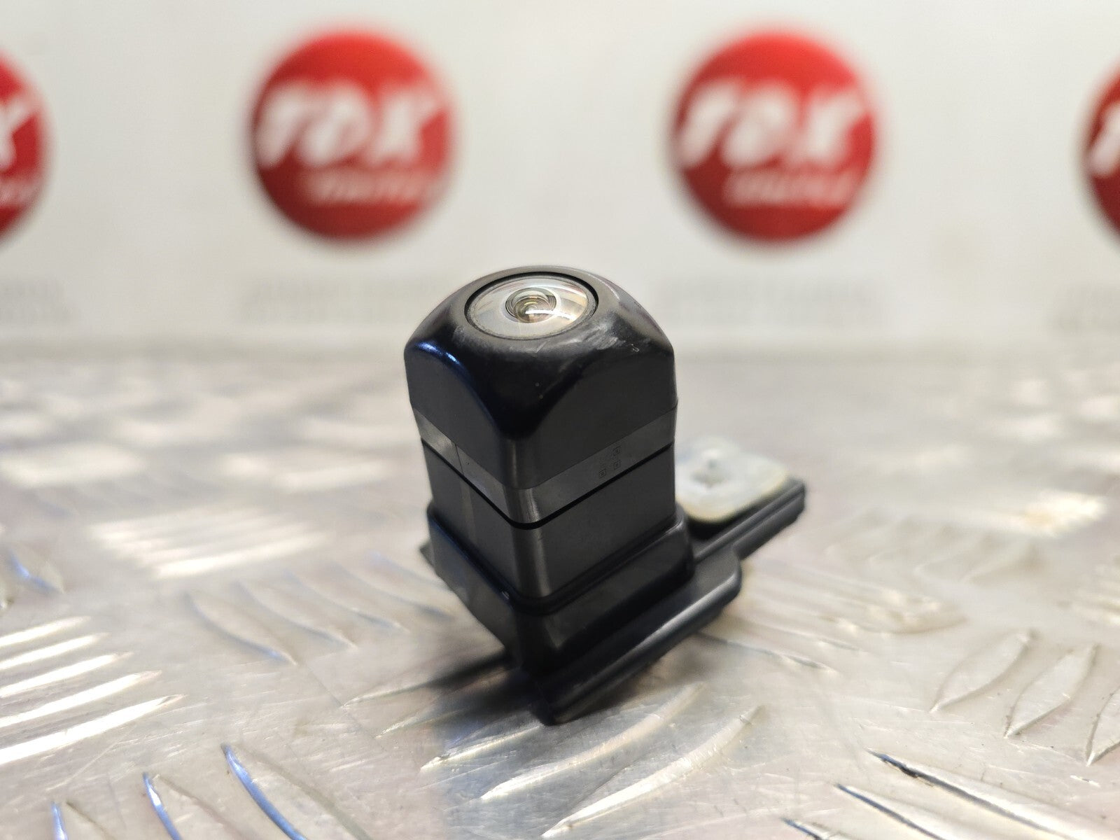 TOYOTA PRIUS MK4 2016-2019 GENUINE REAR VIEW REVERSE PARKING CAMERA 86 ...