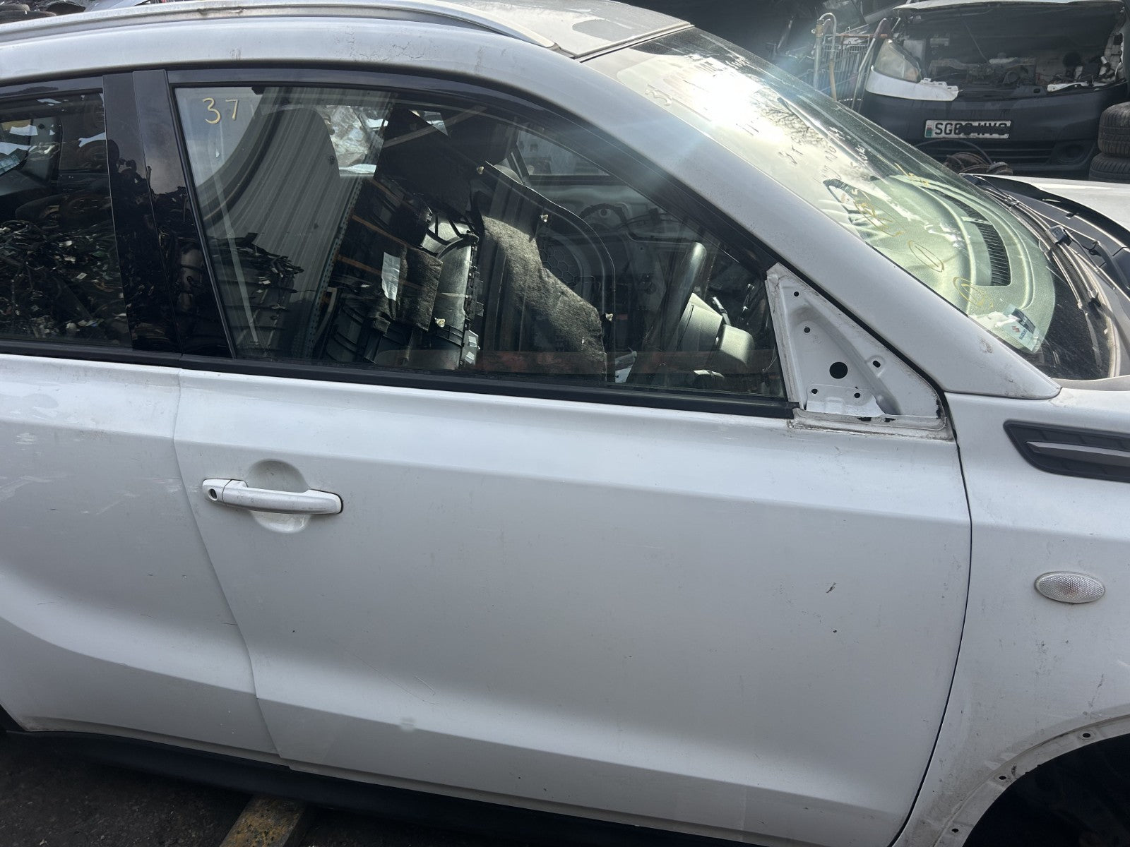 SUZUKI VITARA MK4 2015-2025 GENUINE DRIVER SIDE FRONT DOOR SHELL WHITE ...