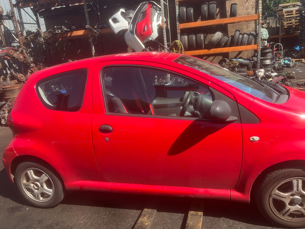 2006 TOYOTA AYGO MK1 1.0 PETROL 5 SPEED MANUAL 3 DOOR VEHICLE FOR BREA ...