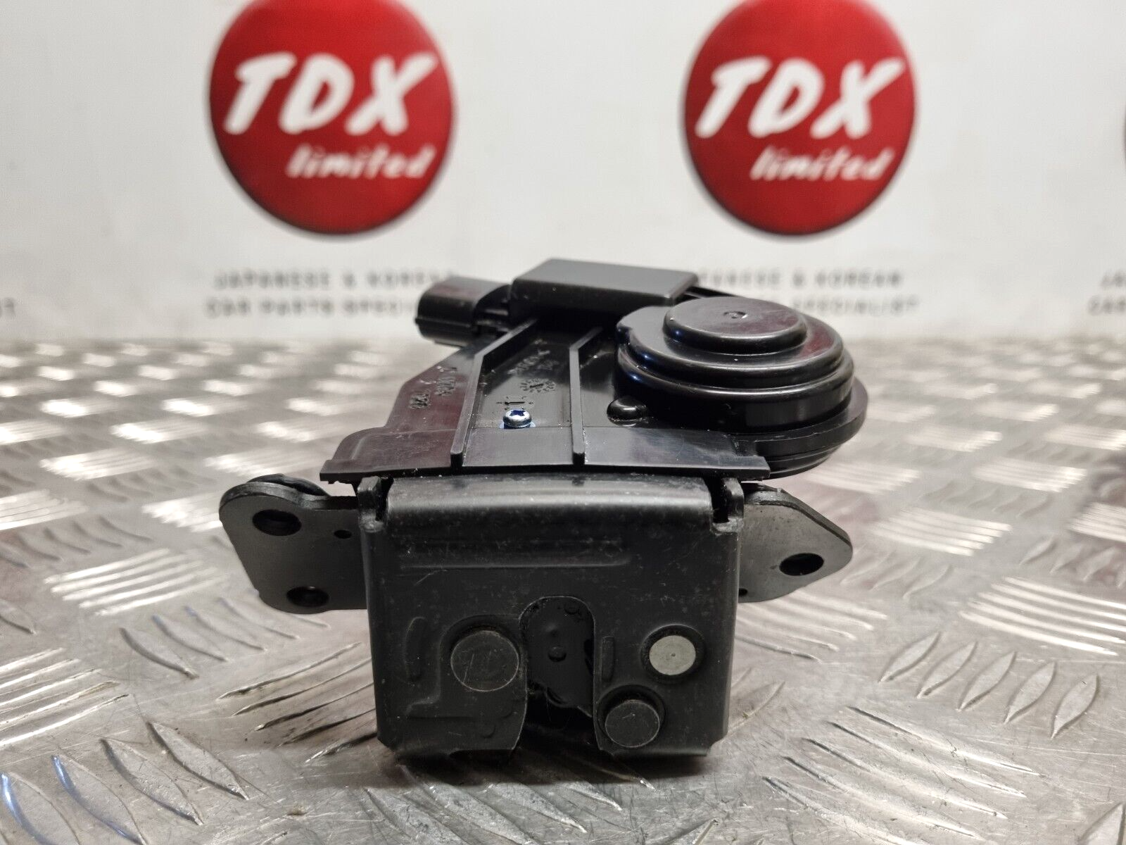 TOYOTA VERSO (AR20) 2013-2018 GENUINE REAR BOOT LOCK LATCH CATCH MECHA ...